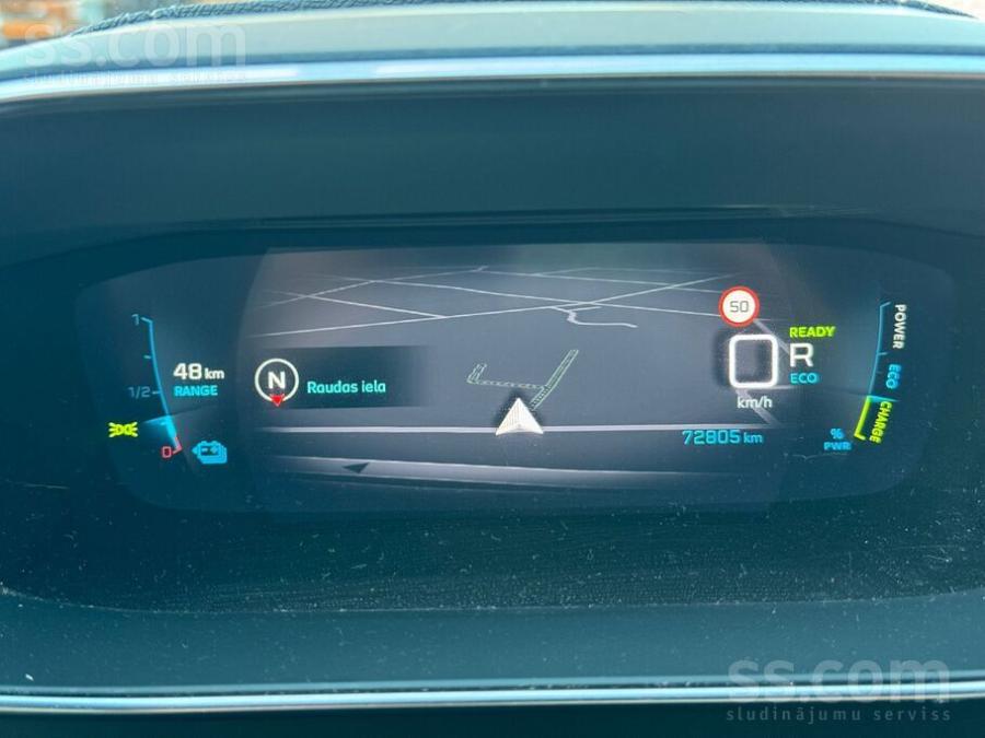 Orange Peugeot 2008 2021 in Riga, with an engine capacity of 0.00 L and mileage of 73 thousand km for 17999 €, photo 25 on AUTOMOTO.COM.LV