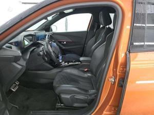 Orange Peugeot 2008 2021 in Vilnius, with an engine capacity of 1.50 L and mileage of 142 thousand km for 15113 €, photo 5 on AUTOMOTO.COM.LV