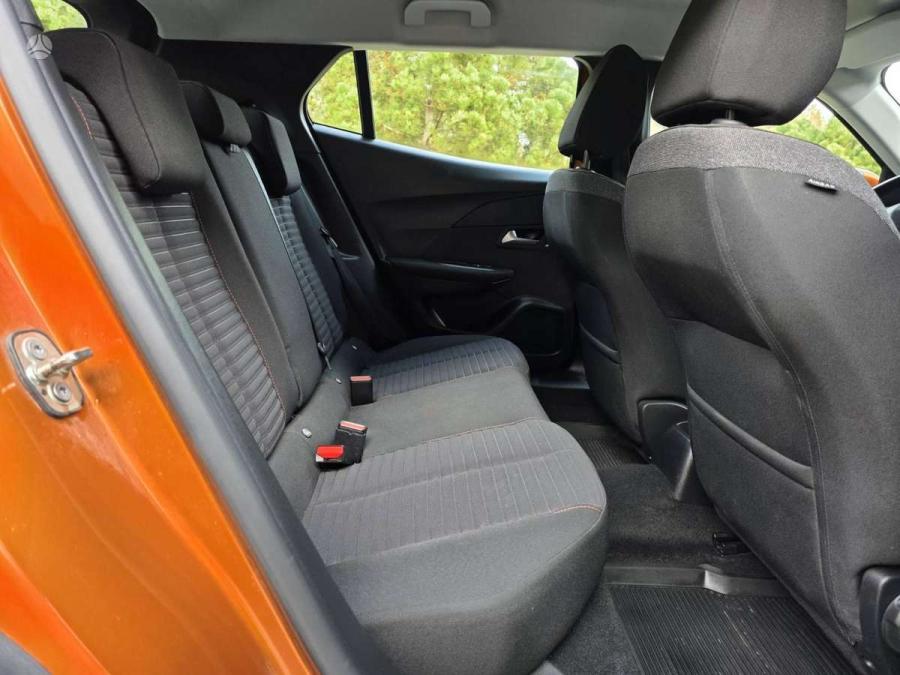 Orange Peugeot 2008 2021 in Utena, with an engine capacity of 1.20 L and mileage of 38 thousand km for 11700 €, photo 9 on AUTOMOTO.COM.LV