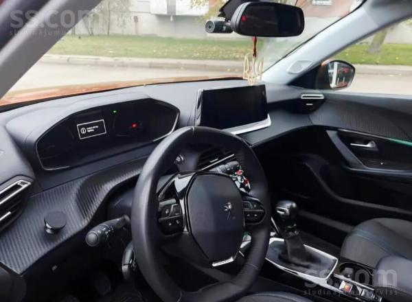 Oranžs Peugeot 2008 2021 Liepāja, ar dzinēja tilpumu 1.20 L un nobraukumu 49 tūkst. km par 13990 €, foto 6 vietnē AUTOMOTO.COM.LV