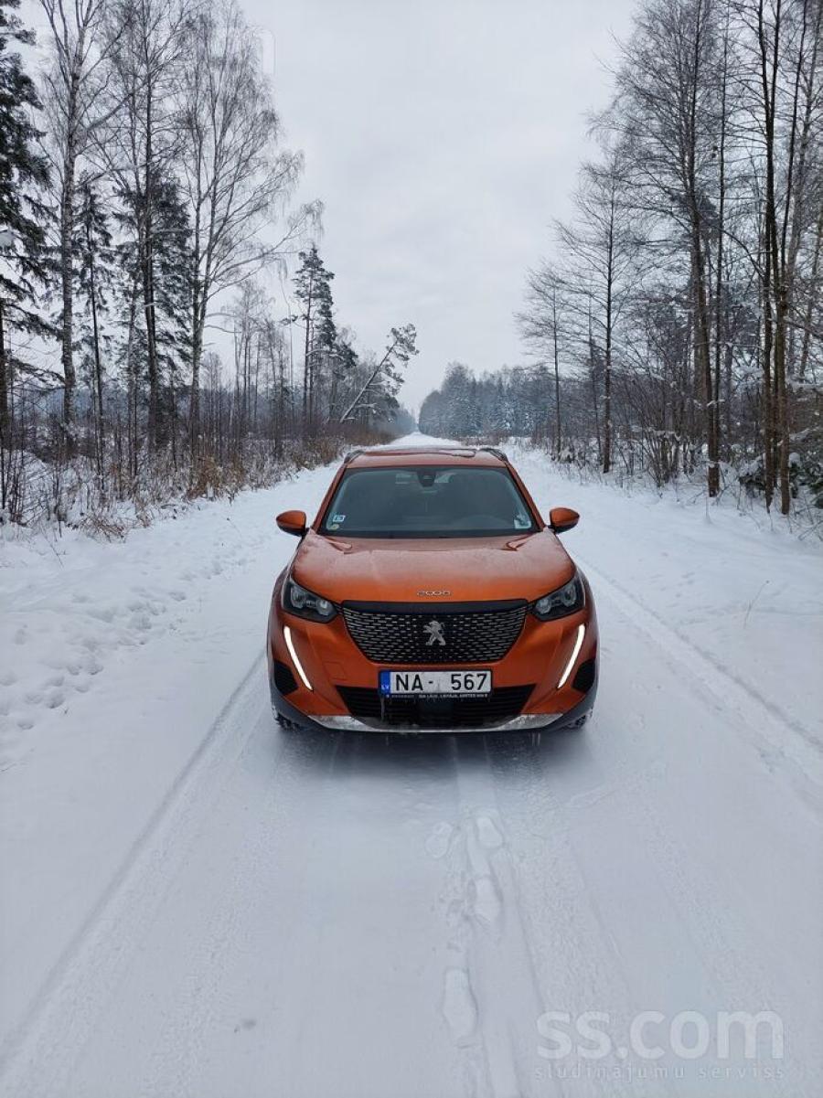 Orange Peugeot 2008 2021 in Liepaja, with an engine capacity of 1.20 L and mileage of 49 thousand km for 13990 €, photo 7 on AUTOMOTO.COM.LV