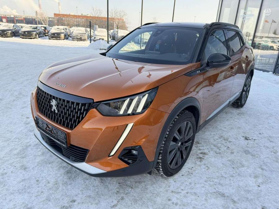 Orange Peugeot 2008 2021 in Kaunas, with an engine capacity of 1.20 L and mileage of 185 thousand km for 11900 €, photo 1 on AUTOMOTO.COM.LV