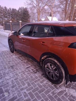 Oranžs Peugeot 2008 2021 Šauļi, ar dzinēja tilpumu 1.20 L un nobraukumu 45 tūkst. km par 15450 €, foto 7 vietnē AUTOMOTO.COM.LV