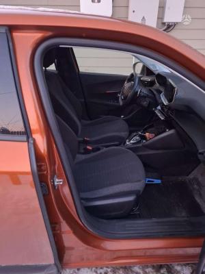 Oranžs Peugeot 2008 2021 Šauļi, ar dzinēja tilpumu 1.20 L un nobraukumu 45 tūkst. km par 15450 €, foto 10 vietnē AUTOMOTO.COM.LV