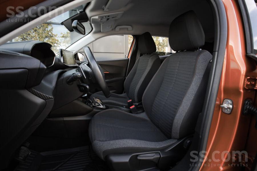 Orange Peugeot 2008 2021 in Jelgava, with an engine capacity of 1.50 L and mileage of 126 thousand km for 14950 €, photo 14 on AUTOMOTO.COM.LV