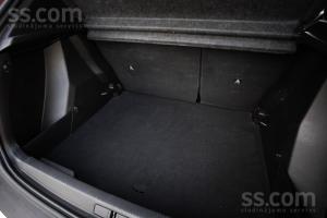 Orange Peugeot 2008 2021 in Jelgava, with an engine capacity of 1.50 L and mileage of 126 thousand km for 14950 €, photo 17 on AUTOMOTO.COM.LV