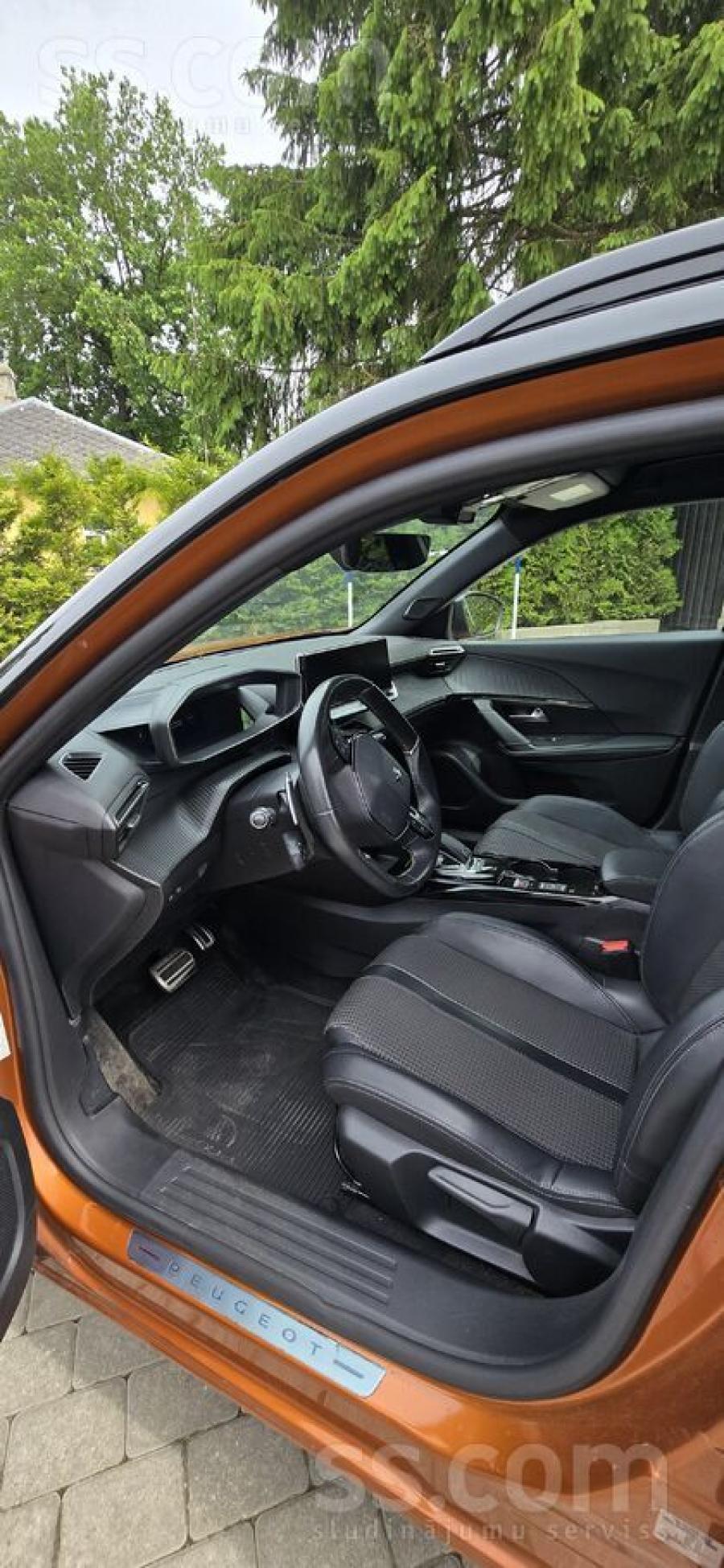 Oranžs Peugeot 2008 2021 Rīga, ar dzinēja tilpumu 1.20 L un nobraukumu 65 tūkst. km par 17500 €, foto 8 vietnē AUTOMOTO.COM.LV