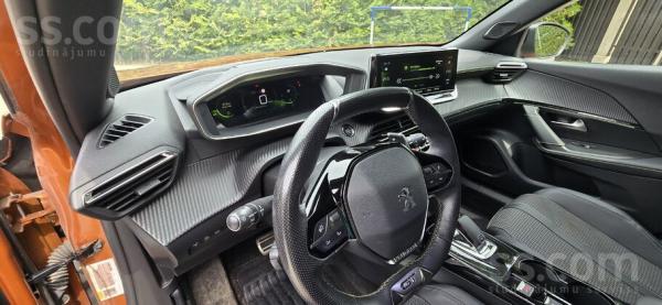 Oranžs Peugeot 2008 2021 Rīga, ar dzinēja tilpumu 1.20 L un nobraukumu 65 tūkst. km par 15400 €, foto 8 vietnē AUTOMOTO.COM.LV