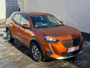Orange Peugeot 2008 2021 in Riga, with an engine capacity of 1.20 L and mileage of 44 thousand km for 14999 €, photo 5 on AUTOMOTO.COM.LV