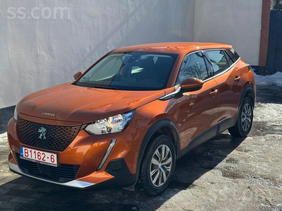 Orange Peugeot 2008 2021 in Riga, with an engine capacity of 1.20 L and mileage of 44 thousand km for 14999 €, photo 11 on AUTOMOTO.COM.LV