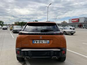 Orange Peugeot 2008 2021 in Vilnius, with an engine capacity of 1.20 L and mileage of 126 thousand km for 11979 €, photo 6 on AUTOMOTO.COM.LV