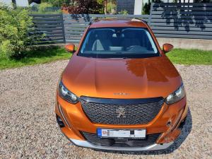 Orange Peugeot 2008 2021 in Alytus, with an engine capacity of 1.20 L and mileage of 59 thousand km for 9900 €, photo 4 on AUTOMOTO.COM.LV