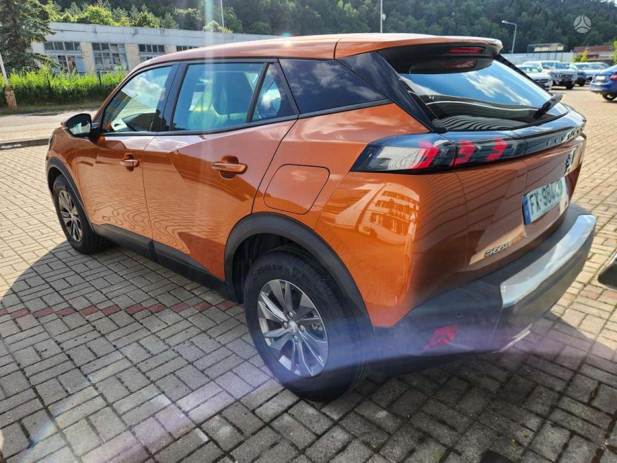 Oranžs Peugeot 2008 2021 Viļņa, ar dzinēja tilpumu 1.20 L un nobraukumu 58 tūkst. km par 11789 €, foto 5 vietnē AUTOMOTO.COM.LV