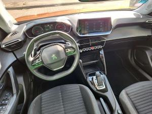 Oranžs Peugeot 2008 2021 Viļņa, ar dzinēja tilpumu 1.20 L un nobraukumu 58 tūkst. km par 11789 €, foto 14 vietnē AUTOMOTO.COM.LV