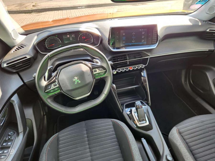 Oranžs Peugeot 2008 2021 Viļņa, ar dzinēja tilpumu 1.20 L un nobraukumu 58 tūkst. km par 11789 €, foto 14 vietnē AUTOMOTO.COM.LV