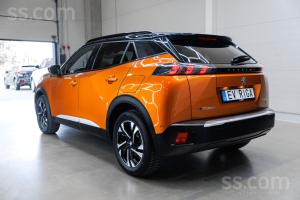 Orange Peugeot 2008 2021 in Riga, with an engine capacity of 0.00 L and mileage of 89 thousand km for 19790 €, photo 7 on AUTOMOTO.COM.LV