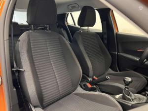 Oranžs Peugeot 2008 2021 Viļņa, ar dzinēja tilpumu 1.20 L un nobraukumu 91 tūkst. km par 11790 €, foto 22 vietnē AUTOMOTO.COM.LV