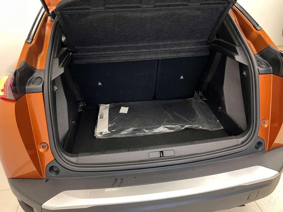 Oranžs Peugeot 2008 2021 Viļņa, ar dzinēja tilpumu 1.20 L un nobraukumu 91 tūkst. km par 11790 €, foto 26 vietnē AUTOMOTO.COM.LV