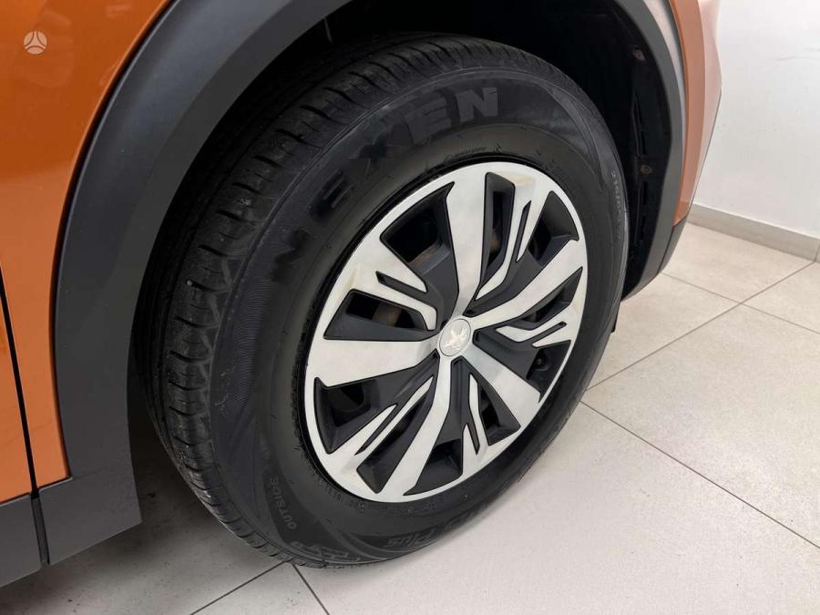Oranžs Peugeot 2008 2021 Viļņa, ar dzinēja tilpumu 1.20 L un nobraukumu 91 tūkst. km par 11790 €, foto 27 vietnē AUTOMOTO.COM.LV