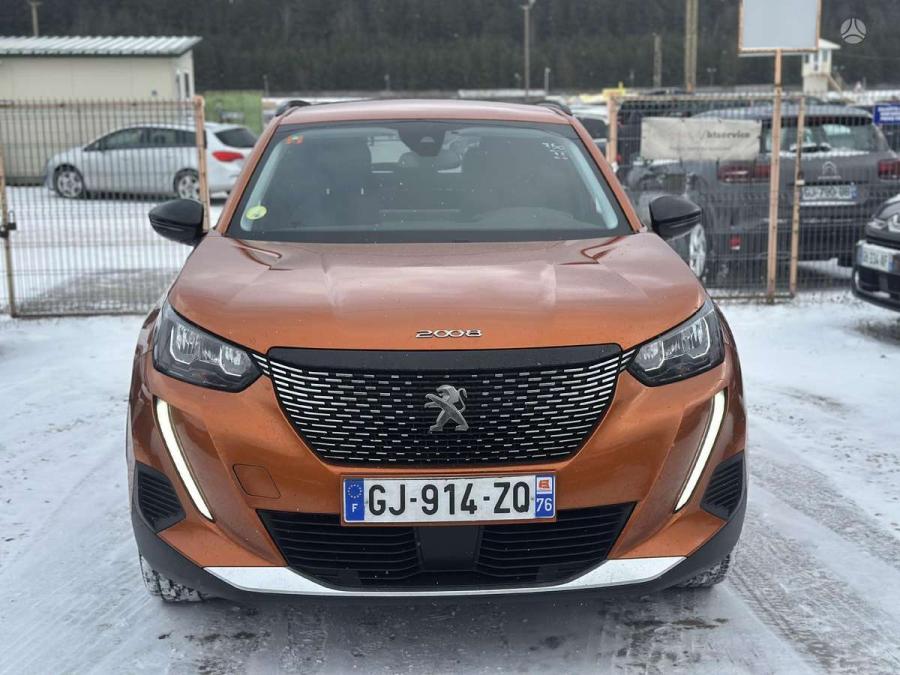 Oranžs Peugeot 2008 2022 Viļņa, ar dzinēja tilpumu 1.50 L un nobraukumu 177 tūkst. km par 12099 €, foto 2 vietnē AUTOMOTO.COM.LV