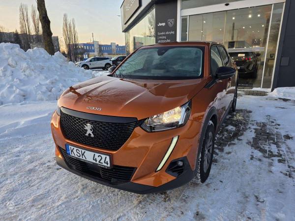 Orange Peugeot 2008 2022 in Klaipeda, with an engine capacity of 1.20 L and mileage of 69 thousand km for 16900 €, photo 1 on AUTOMOTO.COM.LV