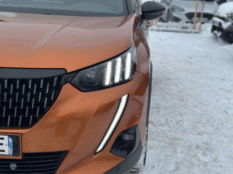 Oranžs Peugeot 2008 2022 Viļņa, ar dzinēja tilpumu 1.50 L un nobraukumu 186 tūkst. km par 14519 €, foto 4 vietnē AUTOMOTO.COM.LV