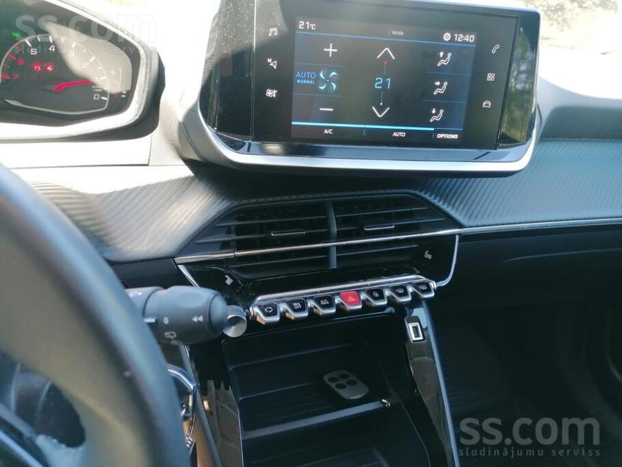 Oranžs Peugeot 2008 2022 Rīga, ar dzinēja tilpumu 1.20 L un nobraukumu 43 tūkst. km par 13500 €, foto 6 vietnē AUTOMOTO.COM.LV