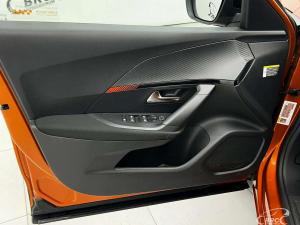 Oranžs Peugeot 2008 2022 Viļņa, ar dzinēja tilpumu 1.20 L un nobraukumu 85 tūkst. km par 13900 €, foto 27 vietnē AUTOMOTO.COM.LV