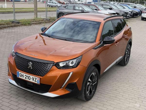 Orange Peugeot 2008 2022 in Marijampole, with an engine capacity of 1.20 L and mileage of 63 thousand km for 13552 €, photo 2 on AUTOMOTO.COM.LV