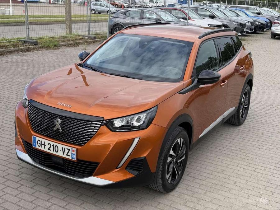 Orange Peugeot 2008 2022 in Marijampole, with an engine capacity of 1.20 L and mileage of 63 thousand km for 13552 €, photo 3 on AUTOMOTO.COM.LV