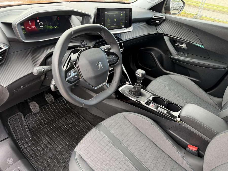 Orange Peugeot 2008 2022 in Marijampole, with an engine capacity of 1.20 L and mileage of 63 thousand km for 13552 €, photo 21 on AUTOMOTO.COM.LV