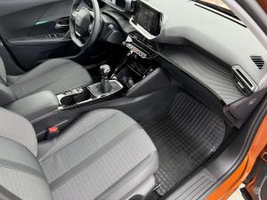 Orange Peugeot 2008 2022 in Marijampole, with an engine capacity of 1.20 L and mileage of 63 thousand km for 13552 €, photo 24 on AUTOMOTO.COM.LV
