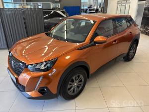 Orange Peugeot 2008 2022 in Riga, with an engine capacity of 1.20 L and mileage of 43 thousand km for 14300 €, photo 3 on AUTOMOTO.COM.LV