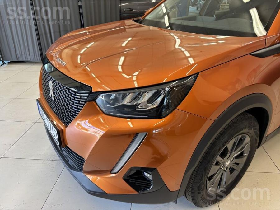 Orange Peugeot 2008 2022 in Riga, with an engine capacity of 1.20 L and mileage of 43 thousand km for 14300 €, photo 7 on AUTOMOTO.COM.LV