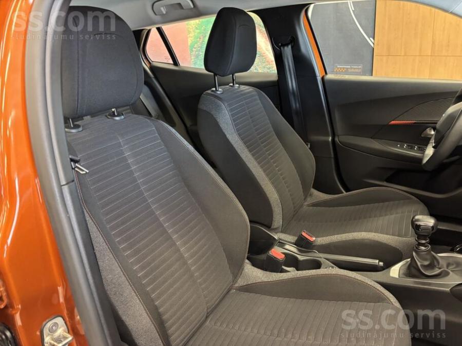 Orange Peugeot 2008 2022 in Riga, with an engine capacity of 1.20 L and mileage of 43 thousand km for 14300 €, photo 17 on AUTOMOTO.COM.LV