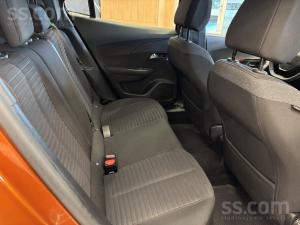 Orange Peugeot 2008 2022 in Riga, with an engine capacity of 1.20 L and mileage of 43 thousand km for 14300 €, photo 27 on AUTOMOTO.COM.LV