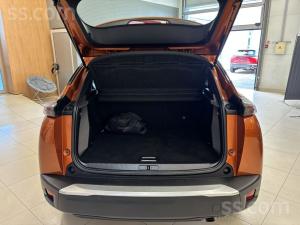 Orange Peugeot 2008 2022 in Riga, with an engine capacity of 1.20 L and mileage of 43 thousand km for 14300 €, photo 28 on AUTOMOTO.COM.LV