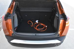 Orange Peugeot 2008 2022 in Riga, with an engine capacity of 1.20 L and mileage of 31 thousand km for 19990 €, photo 16 on AUTOMOTO.COM.LV
