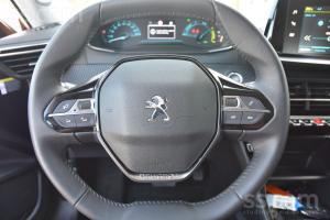 Orange Peugeot 2008 2022 in Riga, with an engine capacity of 1.20 L and mileage of 31 thousand km for 19990 €, photo 18 on AUTOMOTO.COM.LV