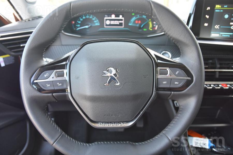 Orange Peugeot 2008 2022 in Riga, with an engine capacity of 1.20 L and mileage of 31 thousand km for 19990 €, photo 18 on AUTOMOTO.COM.LV
