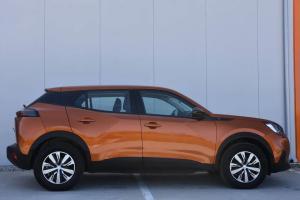 Orange Peugeot 2008 2022 in Marupe, with an engine capacity of 0.00 L and mileage of 31 thousand km for 19990 €, photo 3 on AUTOMOTO.COM.LV