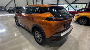 Oranžs Peugeot 2008 2022 Rīga, ar dzinēja tilpumu 0.00 L un nobraukumu 78 tūkst. km par 18990 €, foto 5 vietnē AUTOMOTO.COM.LV