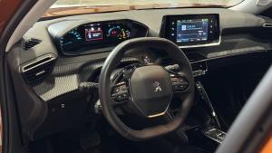 Oranžs Peugeot 2008 2022 Rīga, ar dzinēja tilpumu 0.00 L un nobraukumu 78 tūkst. km par 18990 €, foto 15 vietnē AUTOMOTO.COM.LV