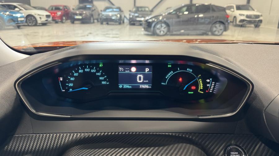 Oranžs Peugeot 2008 2022 Rīga, ar dzinēja tilpumu 0.00 L un nobraukumu 78 tūkst. km par 18990 €, foto 17 vietnē AUTOMOTO.COM.LV