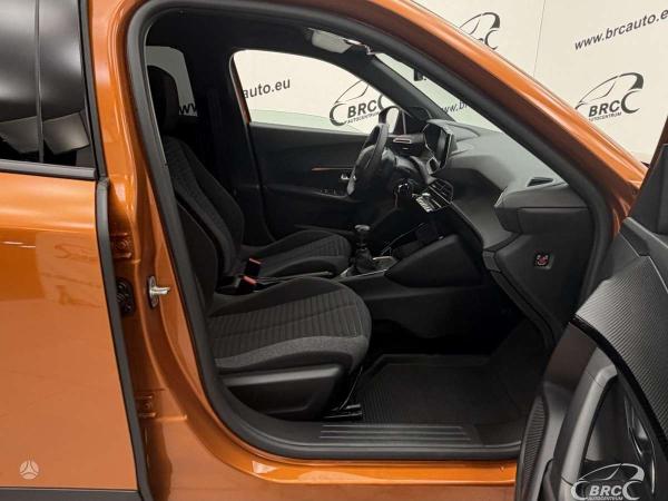 Oranžs Peugeot 2008 2023 Viļņa, ar dzinēja tilpumu 1.20 L un nobraukumu 23 tūkst. km par 15900 €, foto 5 vietnē AUTOMOTO.COM.LV
