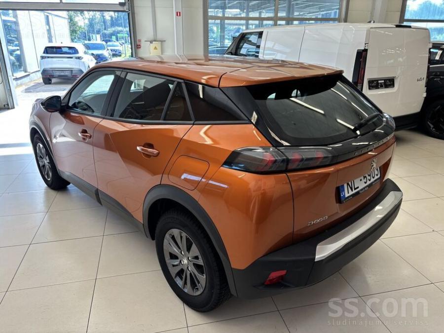 Oranžs Peugeot 2008 2023 Rīga, ar dzinēja tilpumu 1.20 L un nobraukumu 40 tūkst. km par 15700 €, foto 4 vietnē AUTOMOTO.COM.LV