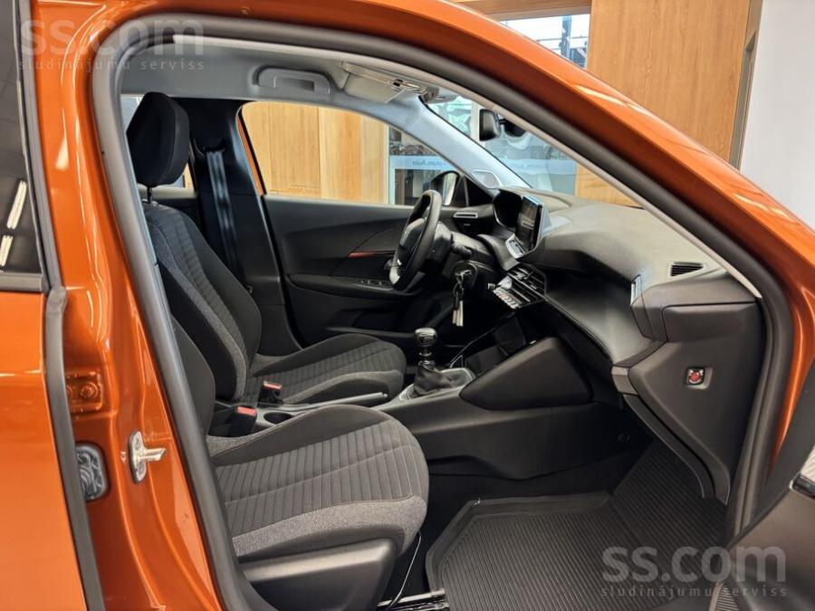 Oranžs Peugeot 2008 2023 Rīga, ar dzinēja tilpumu 1.20 L un nobraukumu 40 tūkst. km par 15700 €, foto 14 vietnē AUTOMOTO.COM.LV