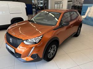 Oranžs Peugeot 2008 2023 Rīga, ar dzinēja tilpumu 1.20 L un nobraukumu 40 tūkst. km par 1570000 €, foto  vietnē AUTOMOTO.COM.LV