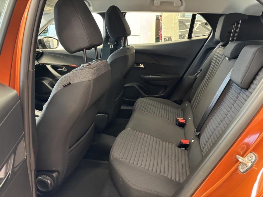 Oranžs Peugeot 2008 2023 Rīga, ar dzinēja tilpumu 1.20 L un nobraukumu 40 tūkst. km par 1570000 €, foto 19 vietnē AUTOMOTO.COM.LV