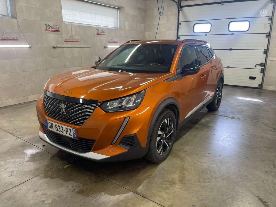 Oranžs Peugeot 2008 2023 Marijampole, ar dzinēja tilpumu 1.20 L un nobraukumu 138 tūkst. km par 24261 €, foto 1 vietnē AUTOMOTO.COM.LV